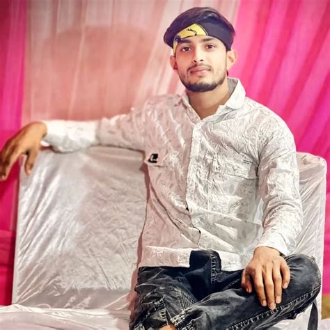 ‎💎سیعب میواتی💎‎ Shuaib Mew 03 • Threads Say More