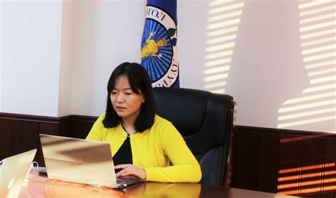 Баянгол ИТХ СУРГАЛТЫН ҮР ДҮНГ ХЭЛЭЛЦЭХ ЦАХИМ ХУРАЛ БОЛЛОО