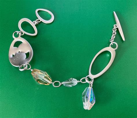 1990s Swarovski Crystal Glass Rhinestone Silver Ton Gem