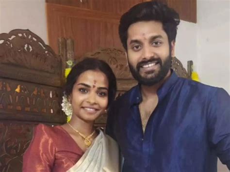 Sundari Actor Jishnu Menon Gets Engaged To Long Term Bff Abiyathira