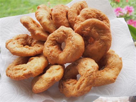 무료 이미지 요리 생기게 하다 디저트 바녹 퀵 브레드 Friedbread 빵가루 빵 구운 식품 양파 링 과자 튀긴 음식 4608x3456