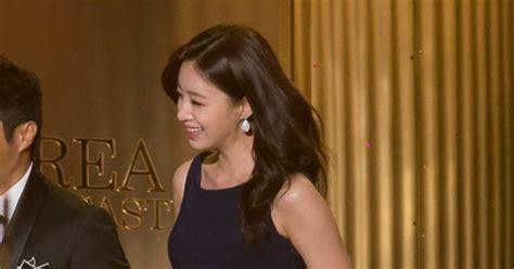 [포토] 티아라 함은정 매끈하게 노출한 각선미~