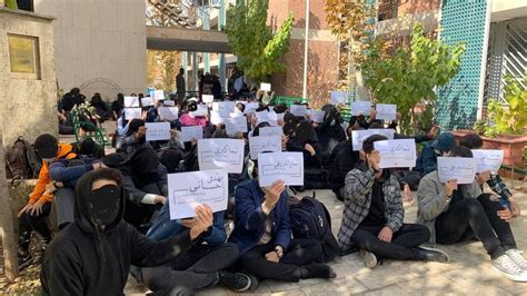 صدور احکام سنگین برای دانشجویان معترض در ایران ادامه دارد؛ حکم ۹ سال