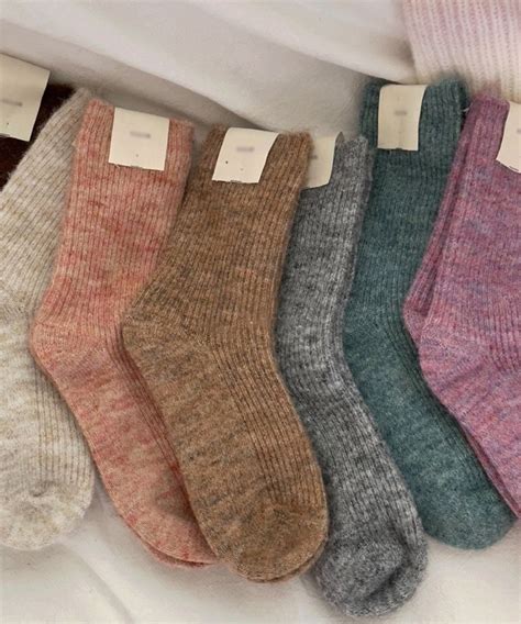 페너시안 페너시안 11할인울혼방 컬러믹스 모직 삭스 보카시 겨울니트 오레오 긴 양말 9color 위시버킷