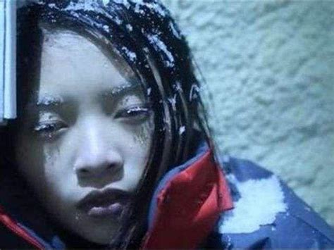 为什么人在即将冻死的时候不仅仅会脱光衣服还会露出微笑