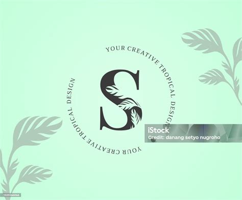 몬스터 식물 잎 텍스처 디자인 로고 아이콘 이국적인 문자 S 로고 창조적 인 열대 몬스터 식물 알파벳 자연 로고 템플릿 0명에