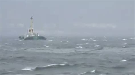 菲律賓油輪遇大浪翻沉16人獲救1失蹤 漏油擴散數公里 星島日報