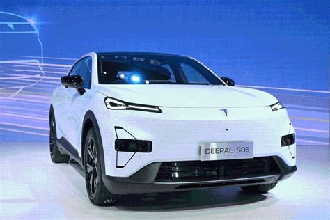Deepal S05 Launched In Thailand With A Starting Price Of 799 000 Baht