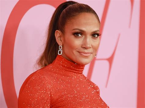 ジェニファー・ロペス、ステージ上で愛娘と共演 キュートな舞台裏をシェア 写真（recommend） セレブ＆ゴシップ ニュース