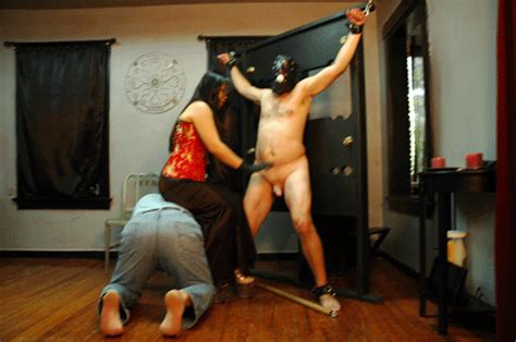 Mistress Persia Lynn Suck Him Off Mistress Persia Lynn Suck Him Off