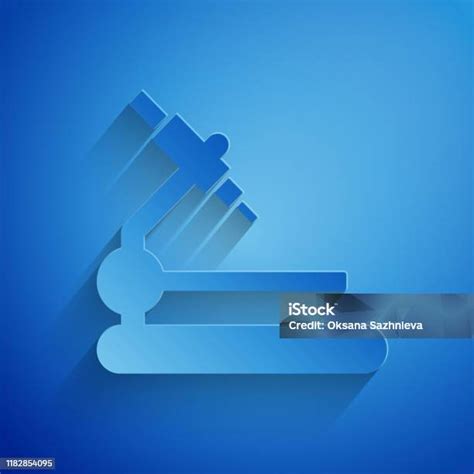 파란색 배경에 분리 된 종이 컷 현미경 아이콘 화학 제약 기기 미생물학 확대 도구 종이 아트 스타일입니다 벡터 일러스트레이션 개념에 대한 스톡 벡터 아트 및 기타 이미지