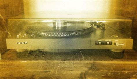 Analog Static