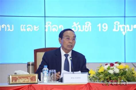 ມອບ ຮັບໜ້າທີ່ລັດຖະມົນຕີກະຊວງສຶກສາທິການ ແລະ ກິລາ