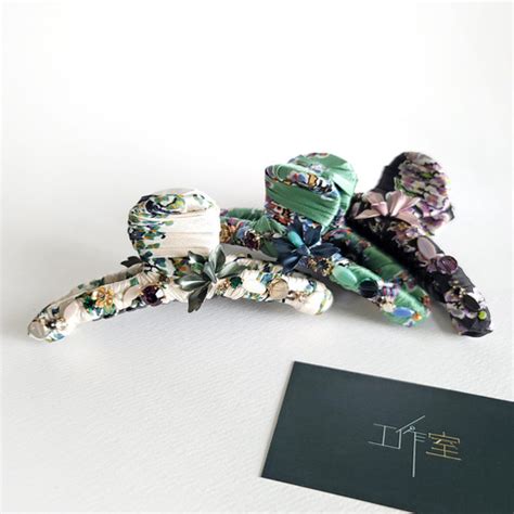 트로피컬 펄 플라워 집게핀 아이디어스