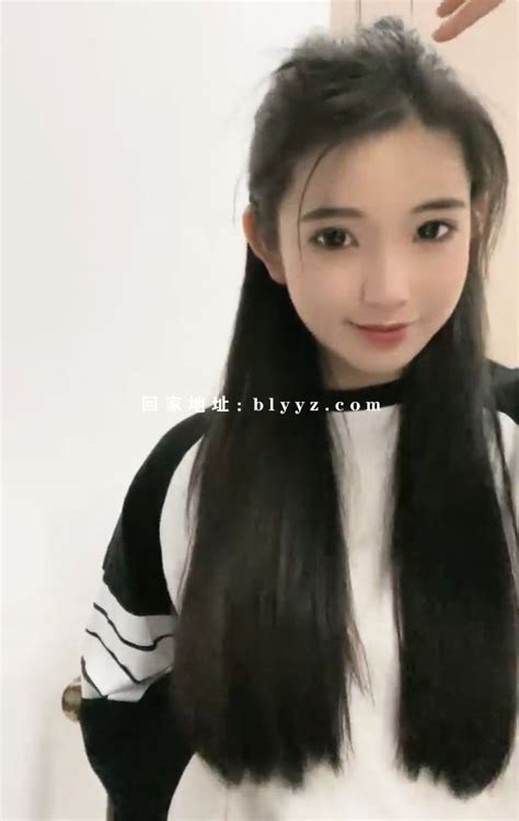 【直播】纯欲天花板g奶校花主播我不是学妹尤物身材露脸直播视频资源 17v943g海兔部落