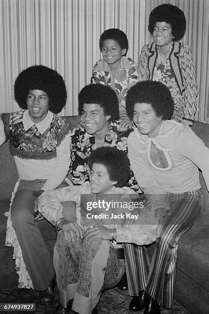 Jackson 5 1972 Photos And Premium High Res Pictures Getty Images