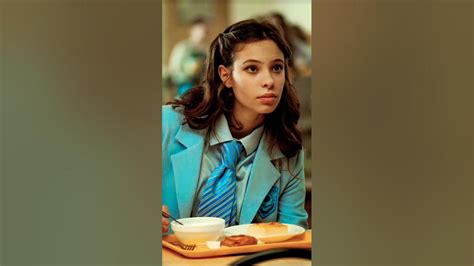 Девочка плакса Youtube