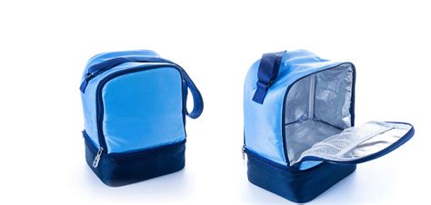 배달 가방 세트 블루 캠핑 냉동고 컬렉션 흰색 배경에 고립 된 차가운 점심 식사를위한 쿨러 박스 사무실 학교 대학 또는 여행을위한 배달 가방 나름에 대한 스톡 사진 및 기타