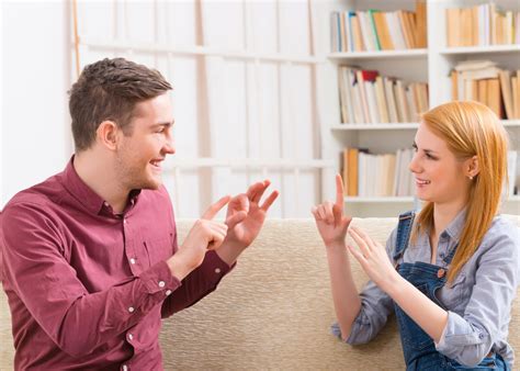 Do Mute People Use Sign Language