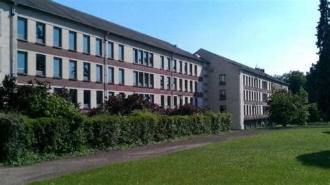 Une Vidéo Porno Rend Un Lycée Célèbre En Sen Servant Comme Lieu De Tournage