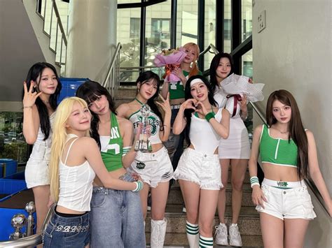 프나 멤바들백지헌 오랜만에 위버스 라이브햇엇네 연예인잡담 에펨코리아