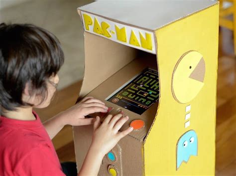 Moms Cardboard Toy Creations Include A Pac Man Console Super 8 Camera Cardboard Playhouse