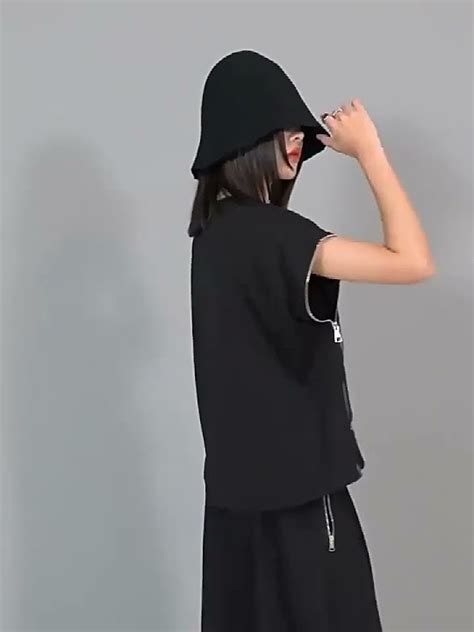 여자 언발티 비대칭티셔츠 체형커버 지퍼 캡소매 반팔티 Youtube