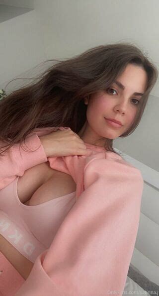 Sabrinajanssen Nude Onlyfans Nudostartv