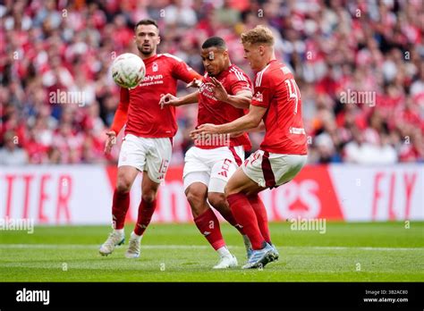 Nottingham Forests Murillo Centre And Zach Abbott Right In Action