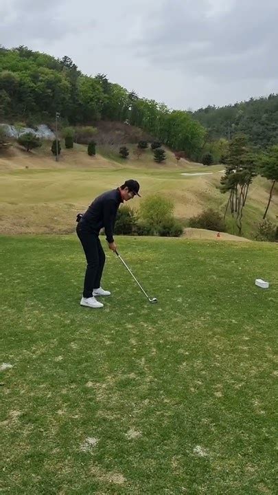 O B 위깁니다 ㅠㅠ 😭 10언더 형님 185미터 클럽디 속리산cc 파3 롱아이언5번 30초루틴 누구나 롱아이언은 어렵죠 프로골프필드레슨프로필드레슨레슨