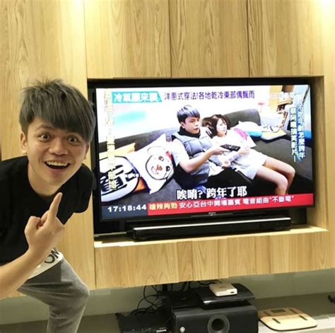 嬌妻二伯被500元搭訕蔡阿嘎吃醋酸孕婦也蠻有行情的嘛