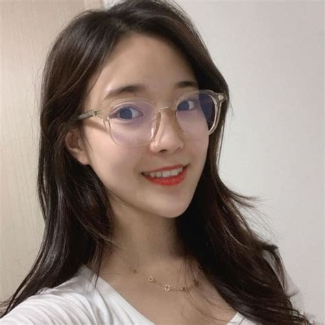 오블루 청광 블루라이트차단안경 렌즈 투명테 안경태 빅사이즈 패션 여자 남자 뿔테 투명 안경테 위시버킷