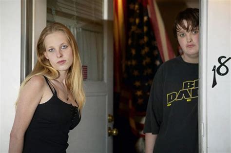 Photo Essay Reveals The Everyday Lives Of Trailer Park Folks Neatorama