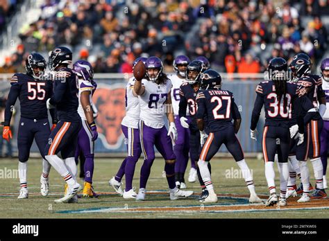 Minnesota Vikings Tight End Tj Hockenson 87 Reacts During The First