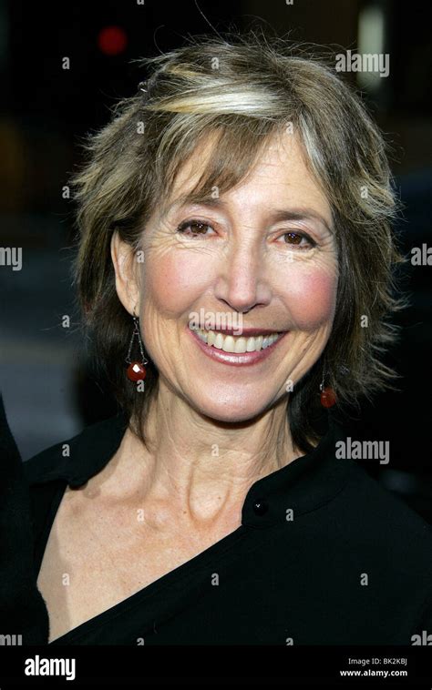 Lin Shaye Lumsk Lin Shaye