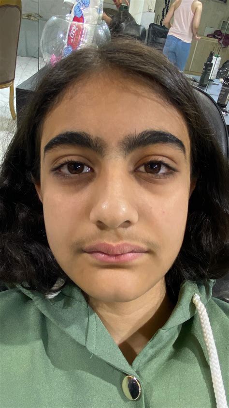 ‎سالن زیباییمشهد‎ ‎آتنا یوسفیبن لاک مشهد خواهر کوچیکتونه بیبی