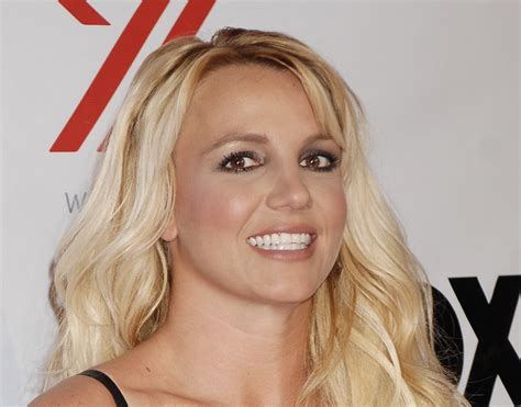 Britney Spears Compares Herself To Jennifer Lopez Describes Security