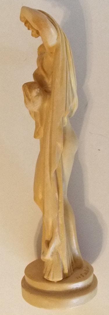 A Santini Aphrodite Greek Goddess Nude Woman Statue Italy Signed