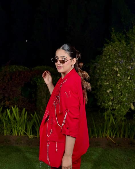 pranjal dahiya hara taan sakde aan saanu lod nai sab kujh kar taan sakde aan saanu lod nai🙏🏻😂