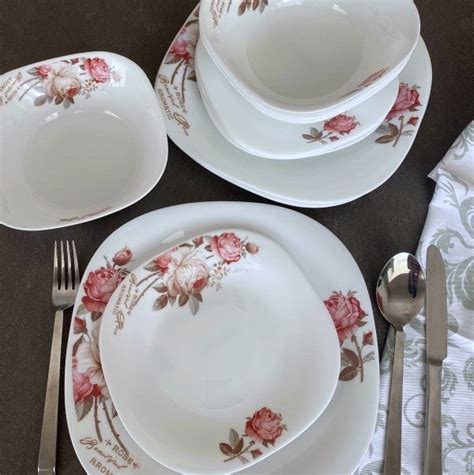 Сервіз столовий квадратний на 12 предметів Ароматна троянда 6916 ТМ Vinnarc продаж ціна у