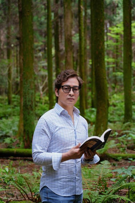 물음표와 느낌표 사이의 거리가 없어지고 있다