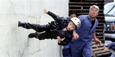 بدترین فیلم های علمی تخیلی تاریخ