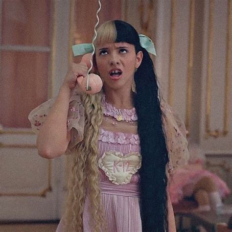 Pin Em K 12 Melanie Martinez