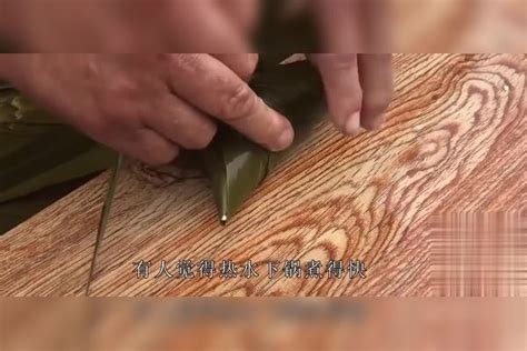 煮粽子用冷水还是热水一步错步步错难怪粽子软烂难下口 冷水 下口 热水