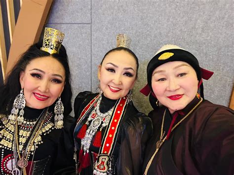 Өэлүн Өнөрчимэг Өэлүн Өнөрчимэг Added A New Photo