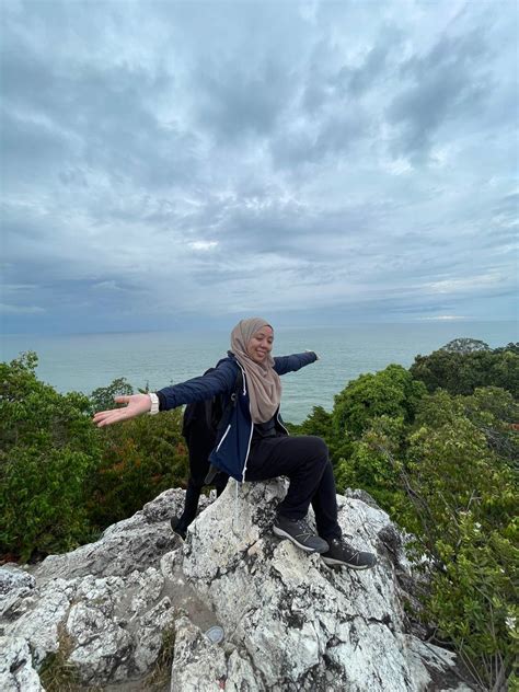 Pengalaman Hiking Bukit Batu Putih Negeri Sembilan Azwar Syuhada