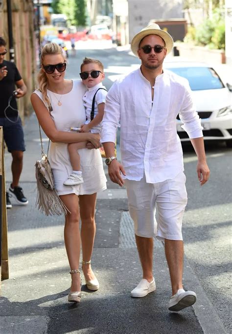 Ryan Thomas And Twin Brothers Adam And Scott Thomas Head Out For Father