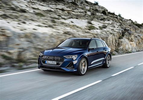 2023 아우디 E 트론 S 연비 색상 제원 가격 사진 리뷰