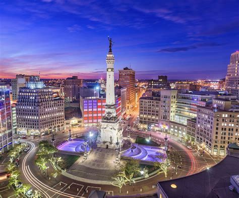 Indianapolis Indiana Usa Skyline Over Monument Circle Travel Off Path