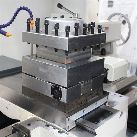 QK Pipe Threading CNC Lathe YZ CNC